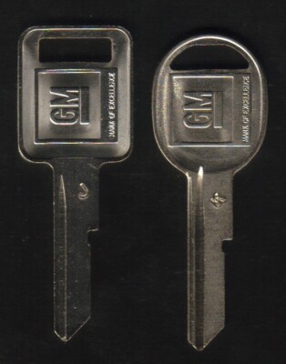 Original GM Logo Key Blank Set J & K Keyway Strattec 320470 & 320471 ...