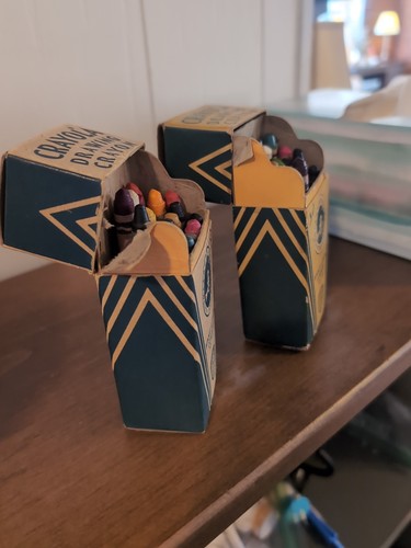 Vintage CRAYOLA Crayons: Rubens, No24 Counts: Prussian blue, olive ...