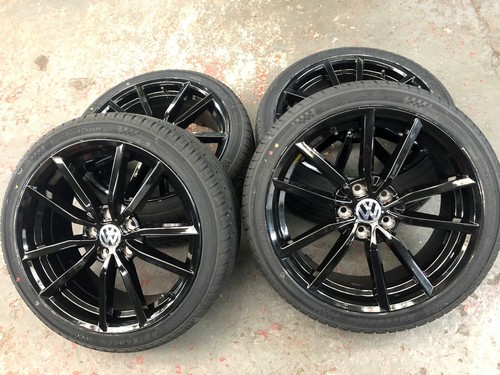 Ex Display 18” VW Golf Pretoria Style Alloy Wheels gloss Black & 225/40 ...
