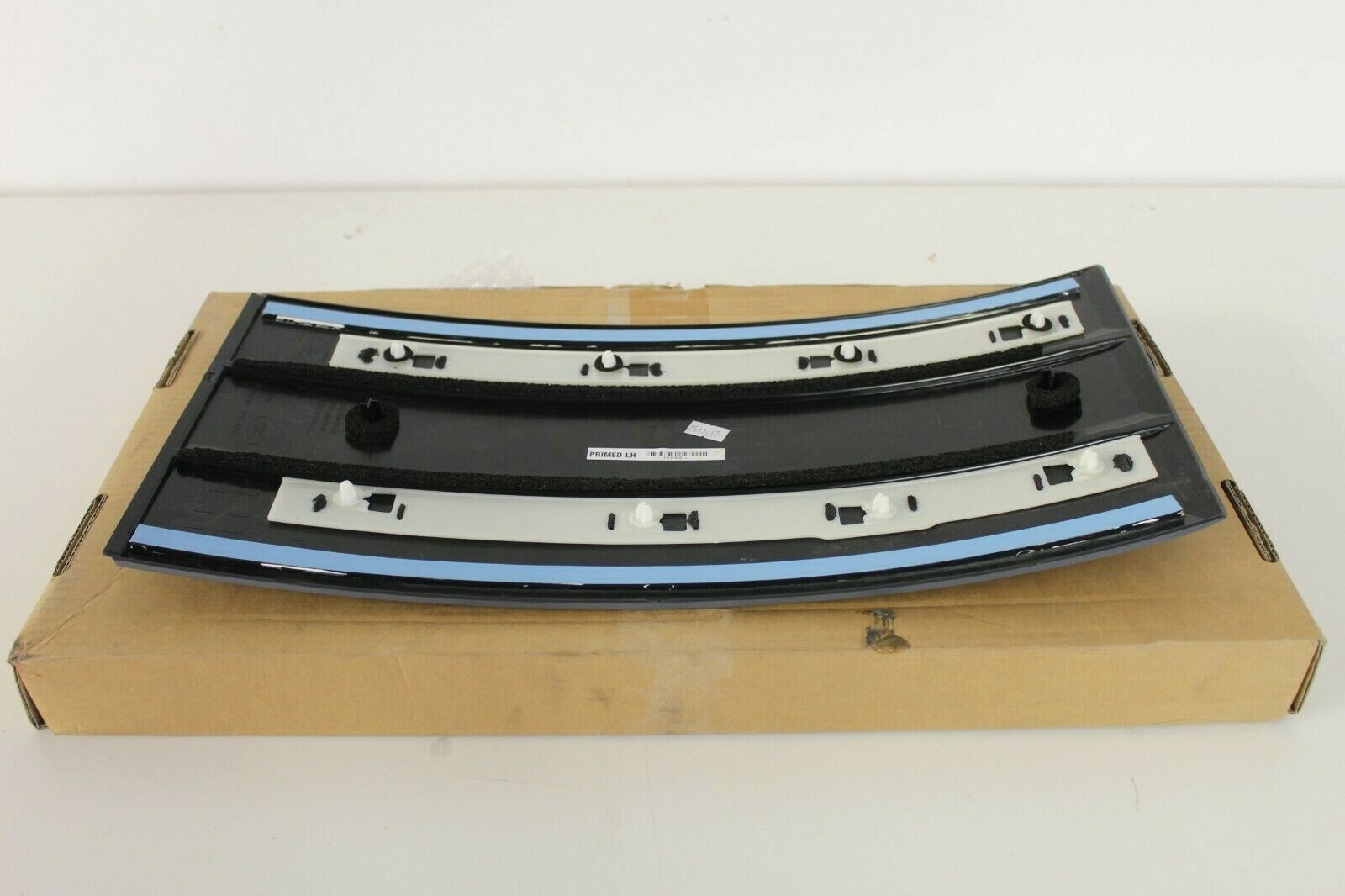 NEW OEM Land Rover Range Rover HSE L405 Front Left Door Moulding Driver ...
