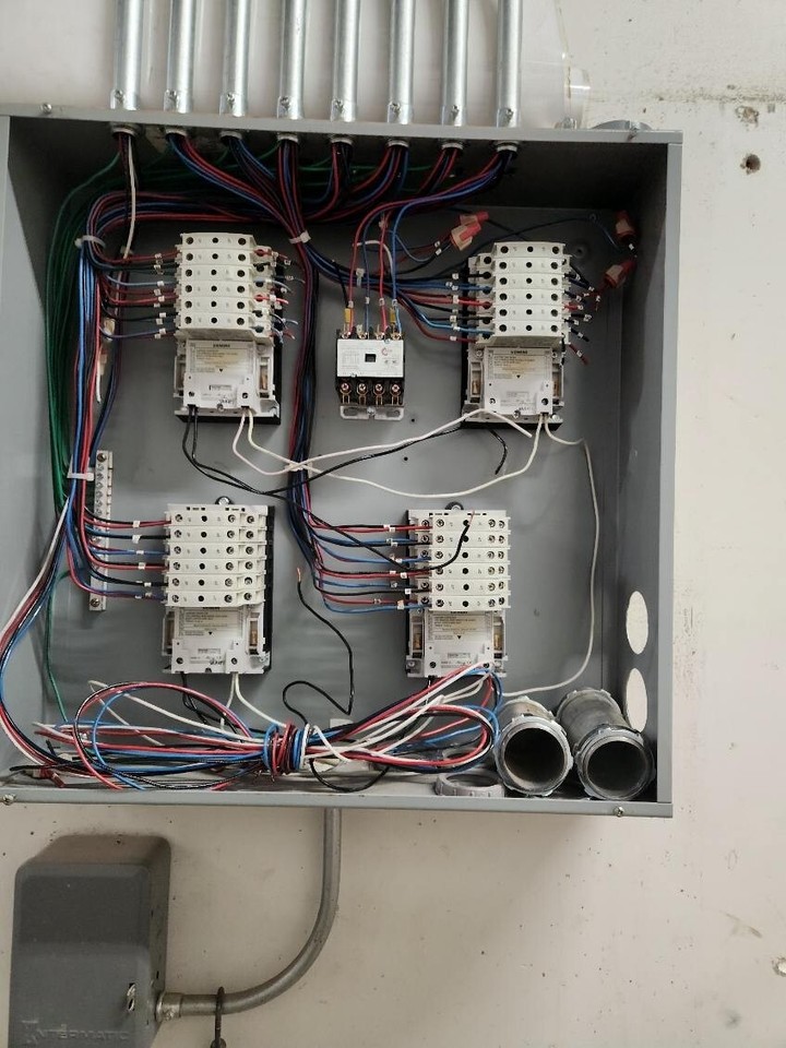 Siemens LC 120V Lighting Contactor w/ 6 relays (75LCC120A) 40892875348 ...