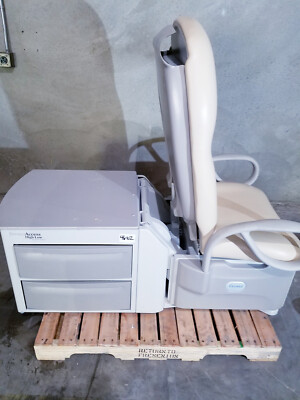 Brewer Access High/Low Model 6501 Power Exam Table with Stirrups And ...