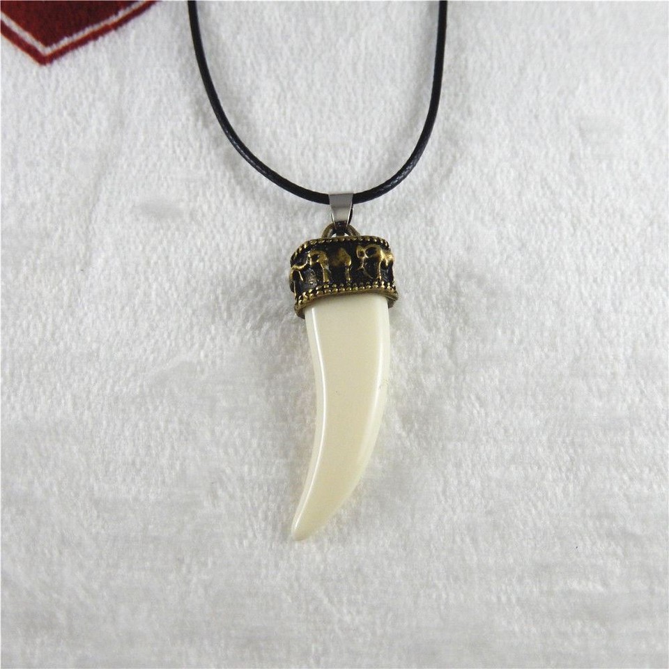 1pcs Fashion Wolf Tooth Fangs Shape Acrylic Charm Pendant Chain ...