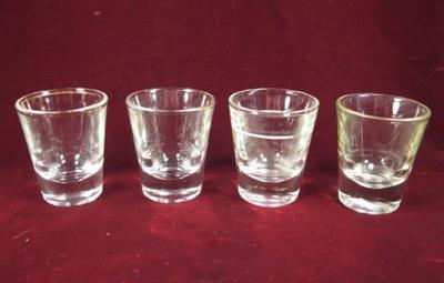 4 Circular Round Clear Glass Shot Glasses Generic Shape Gold Rings (O ...