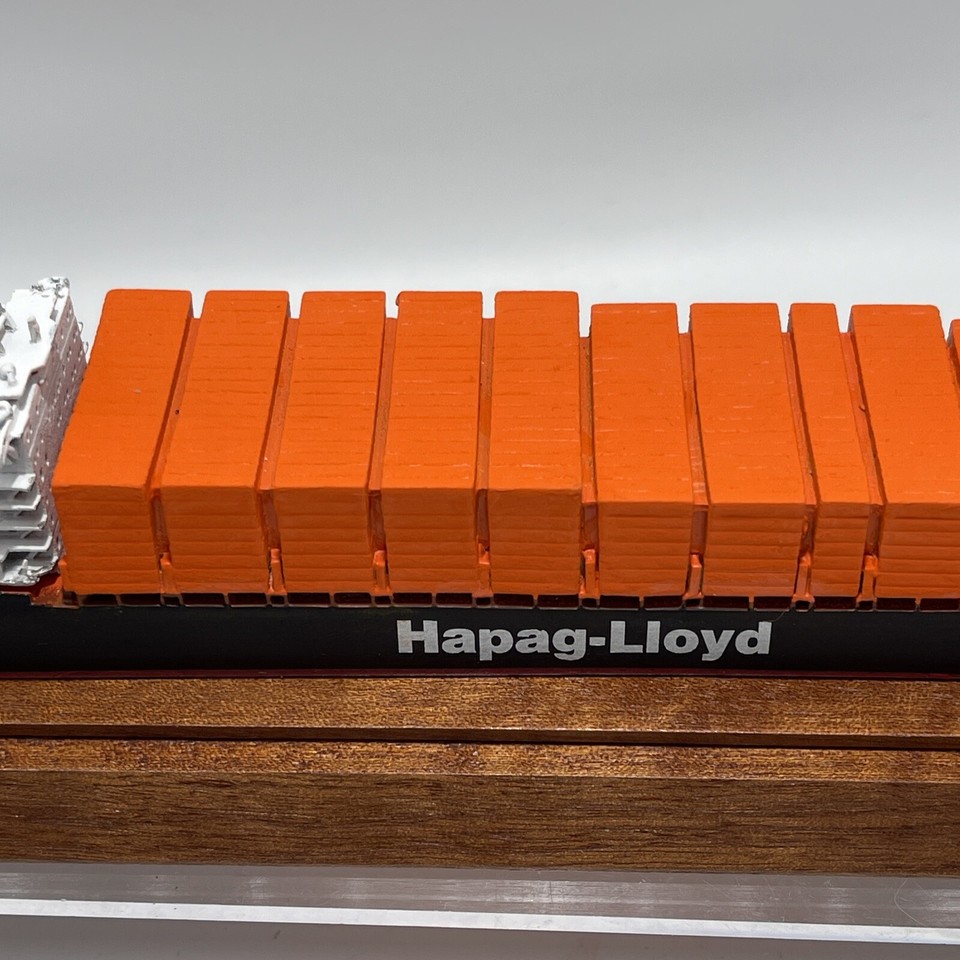 Hapag-Lloyd Container Scale Model Ship 10.5” Metal Die cast ...