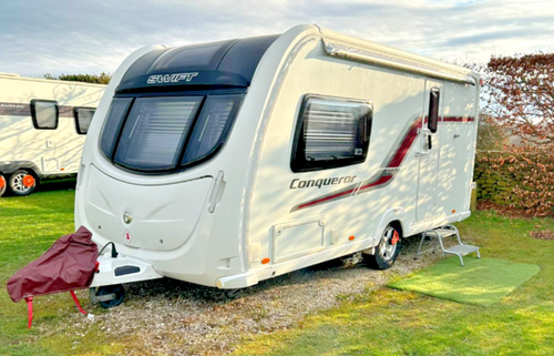 Caravan swift conqueror 480 2 berth, fully loaded with all the extras ...