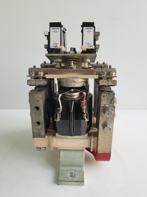 Eaton Cutler Hammer 6702ED615 Contactor 1100A 1000VDC Coil 74 VDC for ...