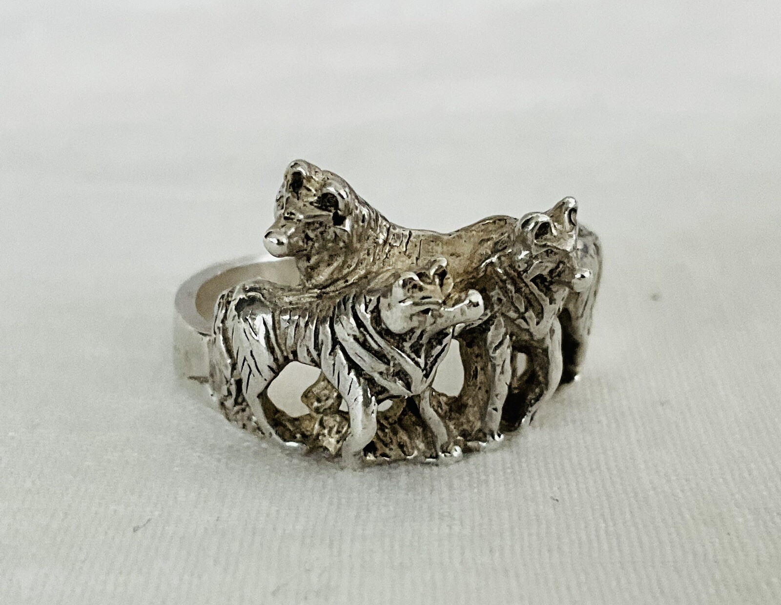 Vintage TED OTT SOUTHWESTERN WOLF PACK FAMILY STERLIN… - Gem