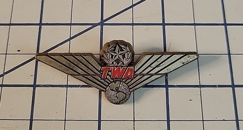 Vintage TWA Lapel Pin Badge Wings Airplane Airlines 20q | eBay