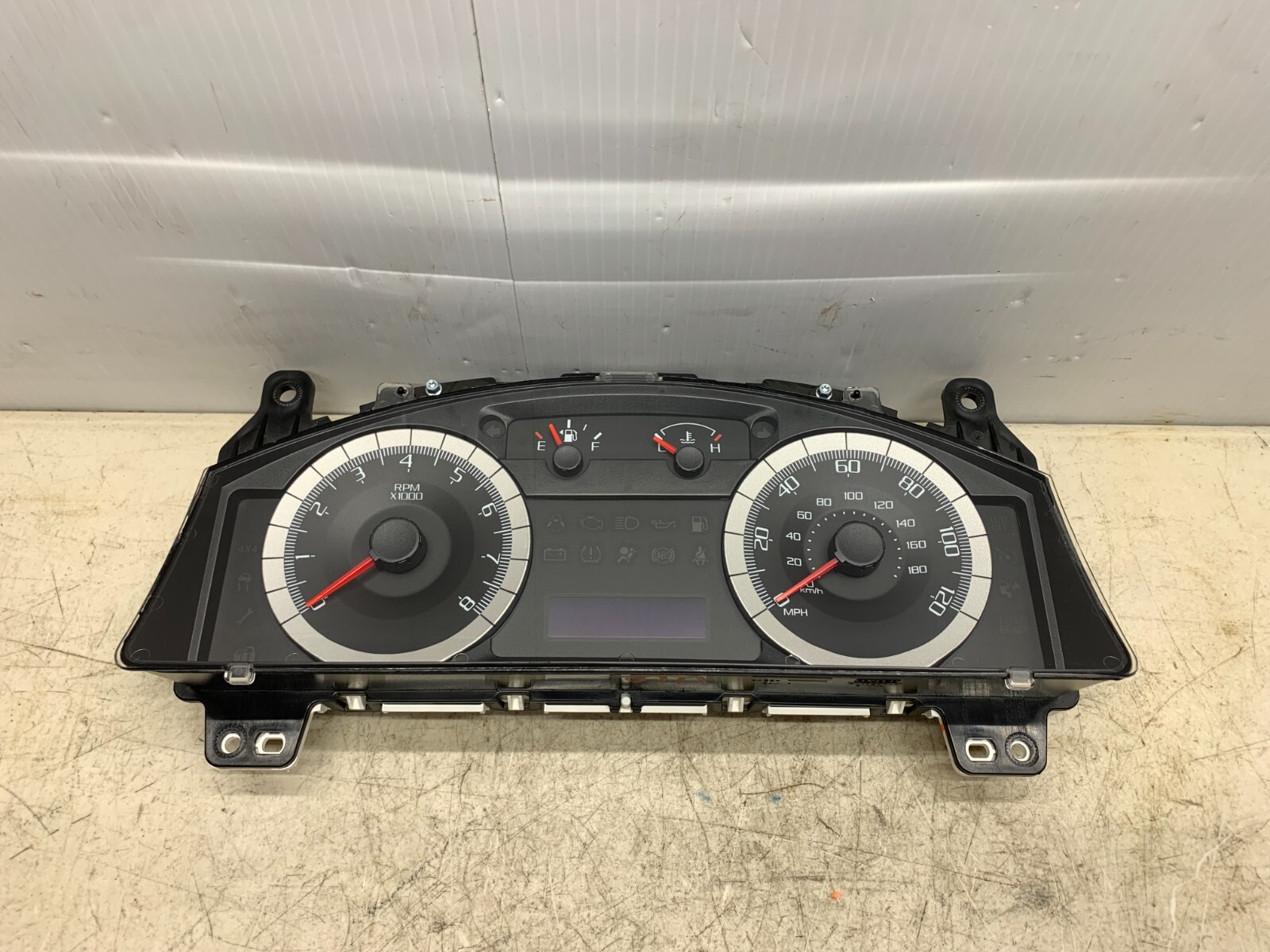 2008 FORD ESCAPE SPEEDOMETER GAUGE CLUSTER ASSEMBLY 185,701 MILES OEM ...