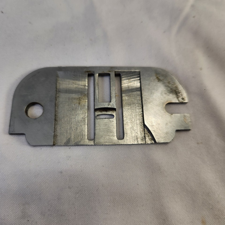 Singer 534 Stylist Sewing Machine Part Needle Throat Plate | eBay