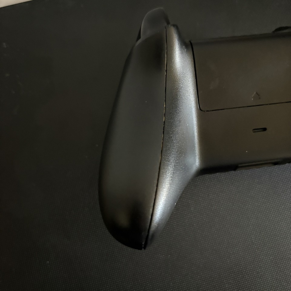 Microsoft Xbox One X 1TB Console with Wireless Controller - Black With ...