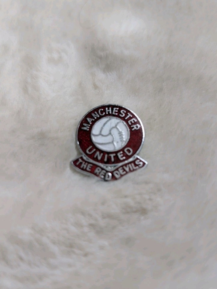 Manchester United Pin Badge Vintage Enamel Rare The Red Devils | eBay UK