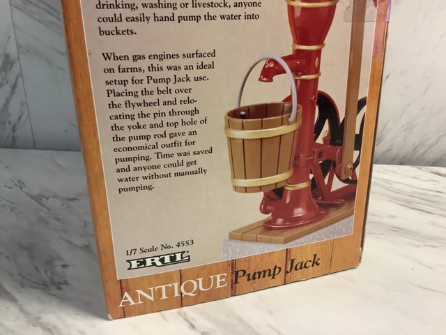 Die-cast Metal Antique Pump Jack Power House Farm Series 4553 Ertl for ...