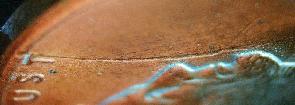 1995 D Lincoln Memorial cent struck through debris error, obv strike ...