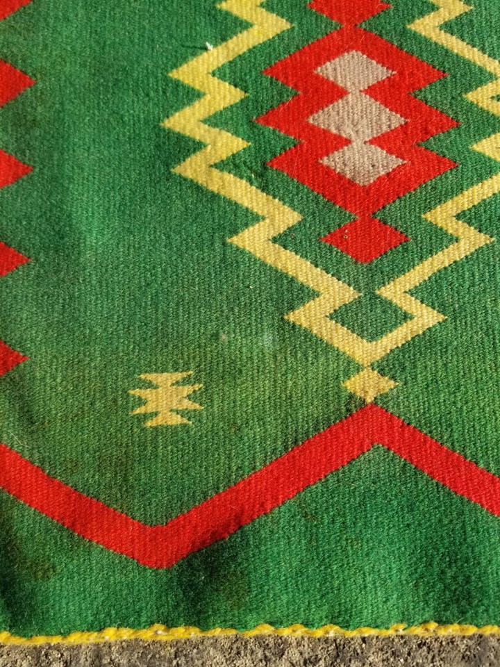 Vintage Navajo Handwoven Beautiful Native American Rug Carpet 55x51 cm ...