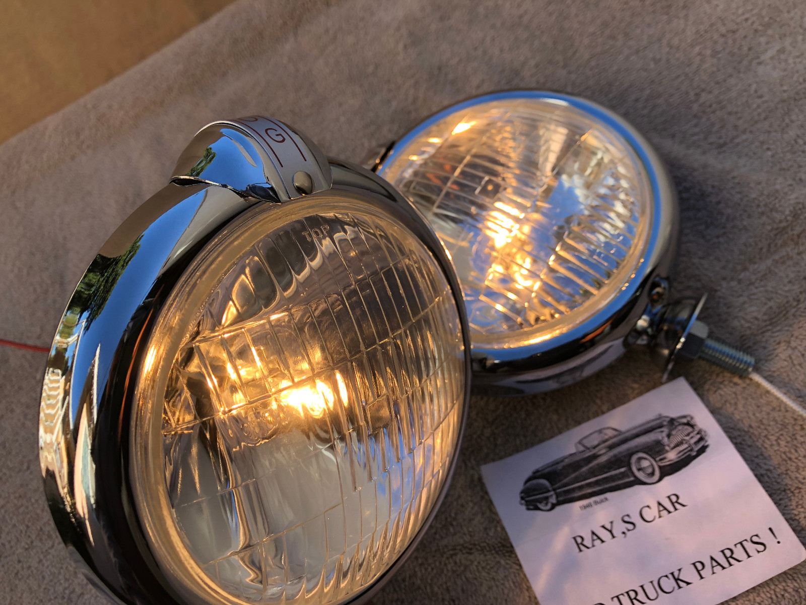 SMALL12 Small 12V Clear Vintage Style Fog Lights With Fog Cap On Lights