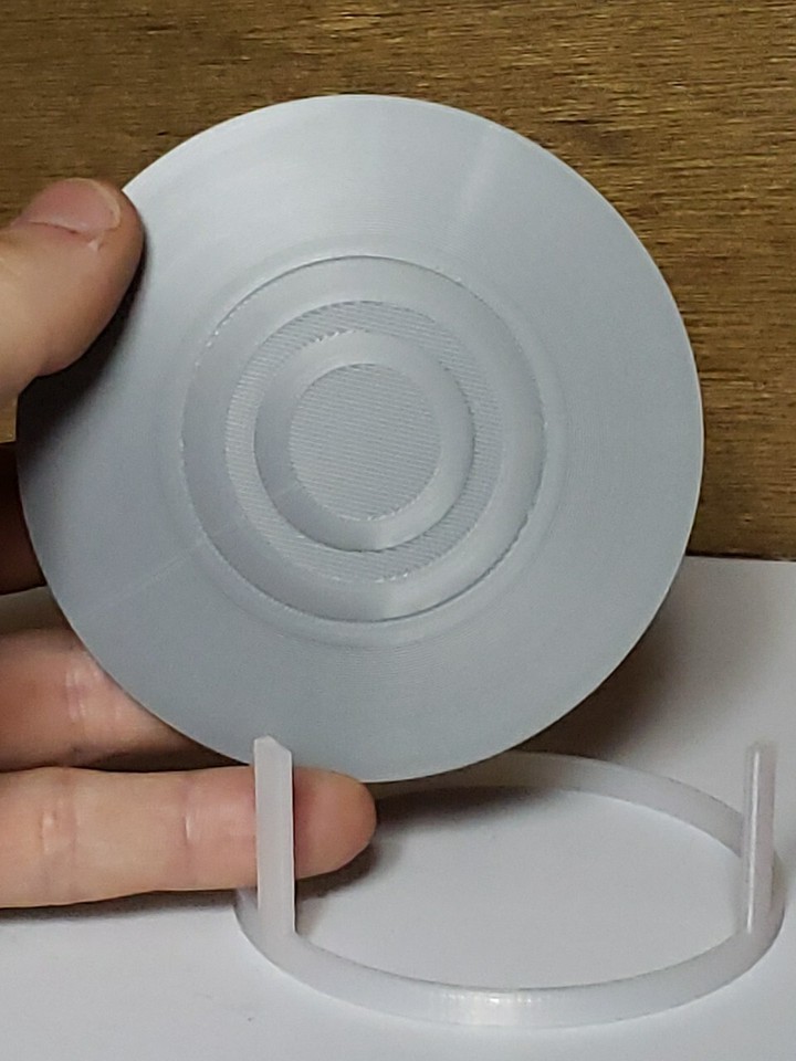 Sport Model UFO/Flying Saucer - from S4 Area 51 - Revealed by Bob Lazar ...