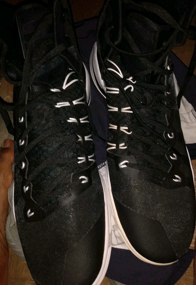 Black Nike Hyperdunk & Grey Rize Sneakers Size 19 Gently Used Ready to ...