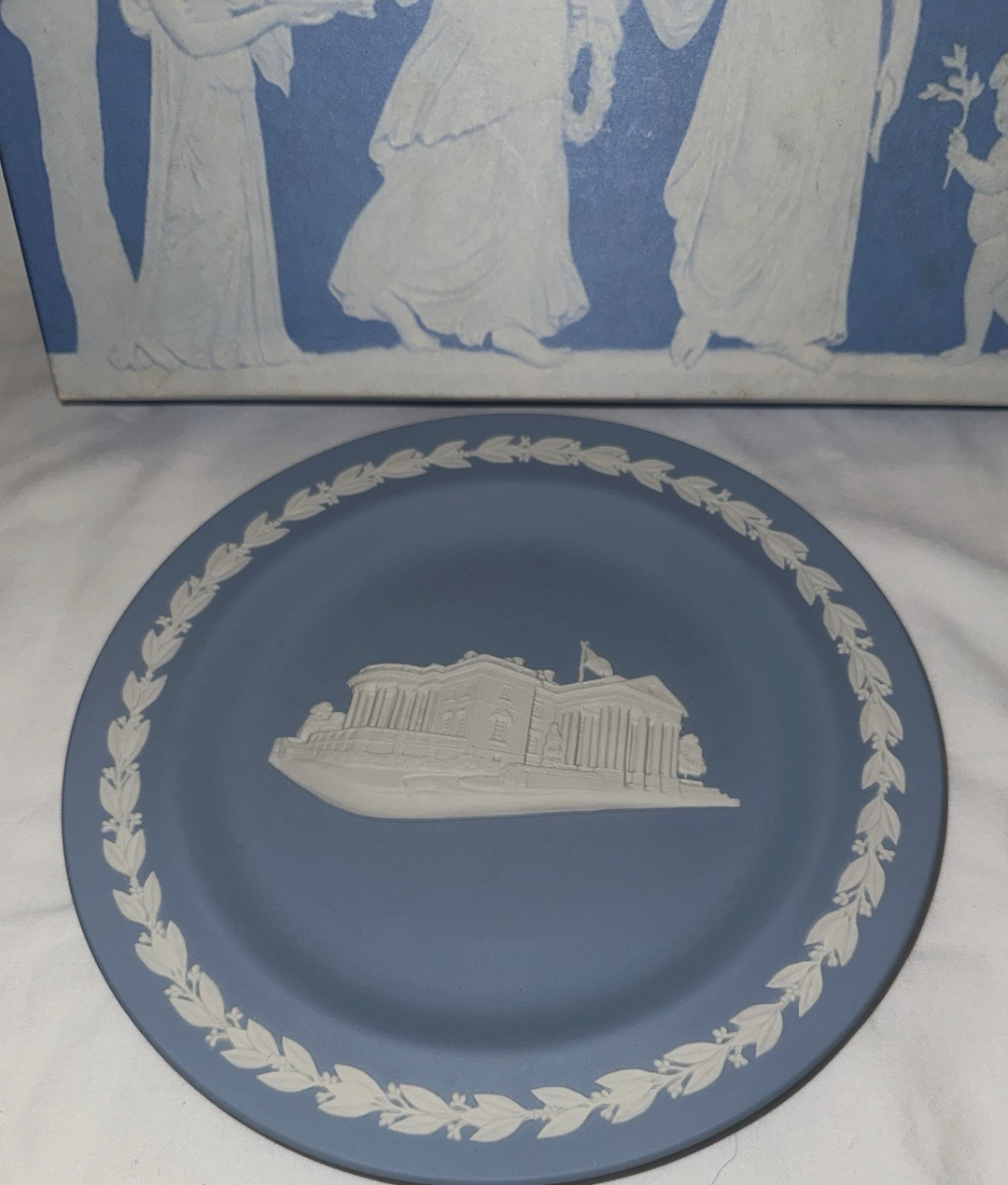 Wedgwood 250th Year Jasperware Blue DAUGHTERS of AMERICAN REVOLUTION ...