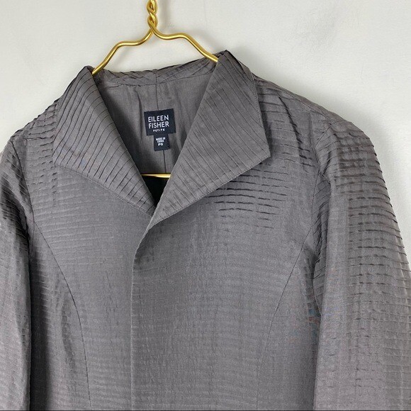 Eileen Fisher Petite Silver Pleated Silk Jacket SP - Gem