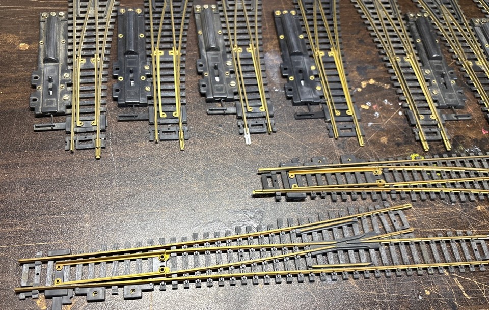HO Scale Track Switch Lot!!! | eBay