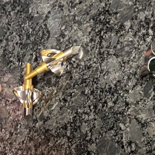 New - Toxic Style Broadheads 100 Grain (2 Total) | eBay