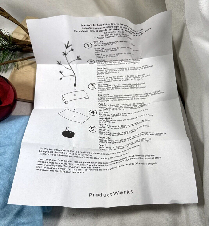 BOXED PEANUTS CHARLIE BROWN CHRISTMAS TREE 24” TALL WITH LINUS' BLANKET ...