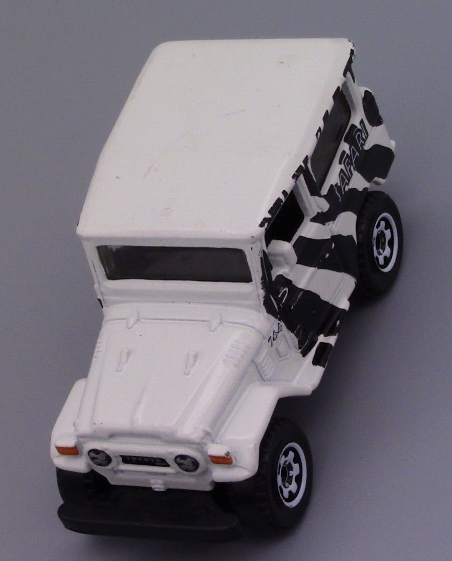 Matchbox White/Black Safari Zebra Stripe 1968 Toyota Land Cruiser Fj40 ...