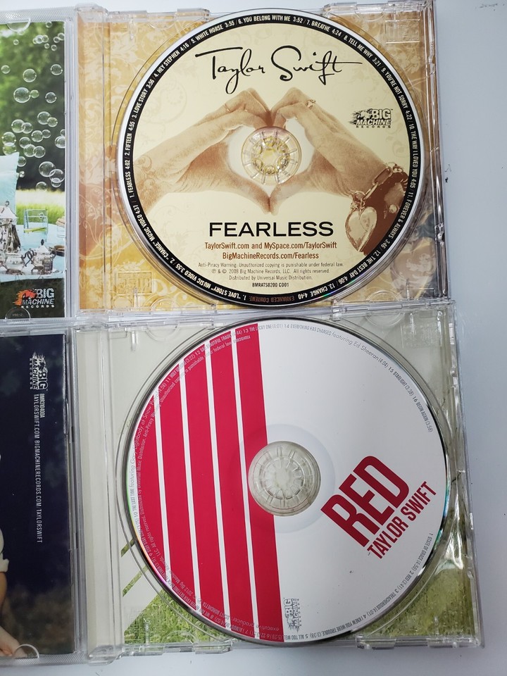 Taylor Swift USED 4 CD LOT: Taylor Swift (Self-titled), Holiday ...