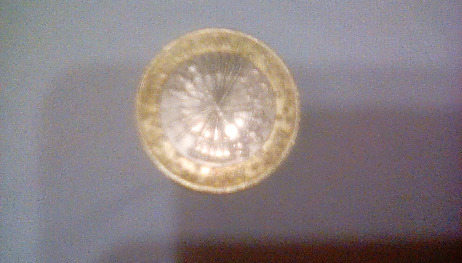Rare 2 Pound Coin 1605 2005 Error Remember Remember The Fifth Of rare-2-pound-coin-1605-2005-error-remember-remember-the-fifth-of