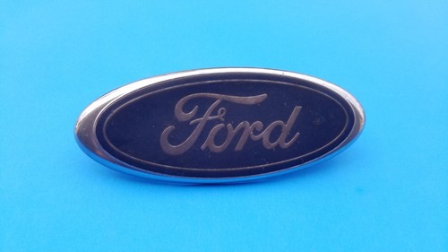04 05 06 07 FORD TAURUS FRONT GRILLE EMBLEM LOGO BADGE SYMBOL USED OEM ...