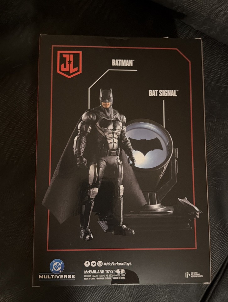 McFarlane Toys BVS Justice League Movie Batmobile Drawing Broad Level 5 ...