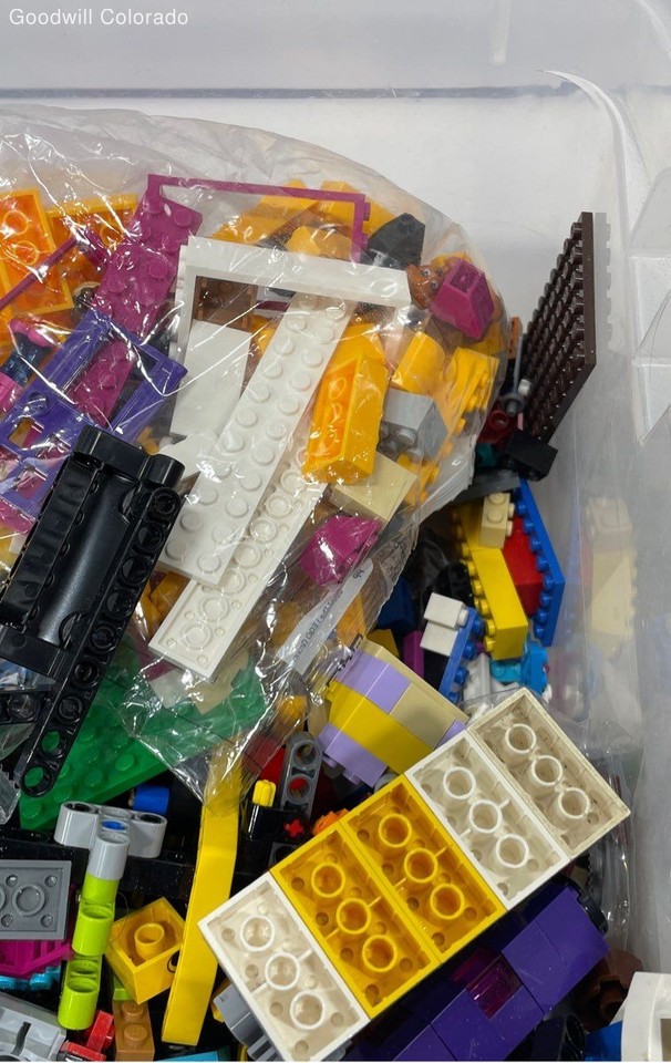 Bulk LEGO Assorted Building Bricks 10.5 lbs | eBay