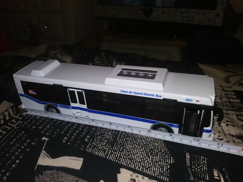 Daron MTA 11 Bus Authentic Opening Doors for sale online | eBay