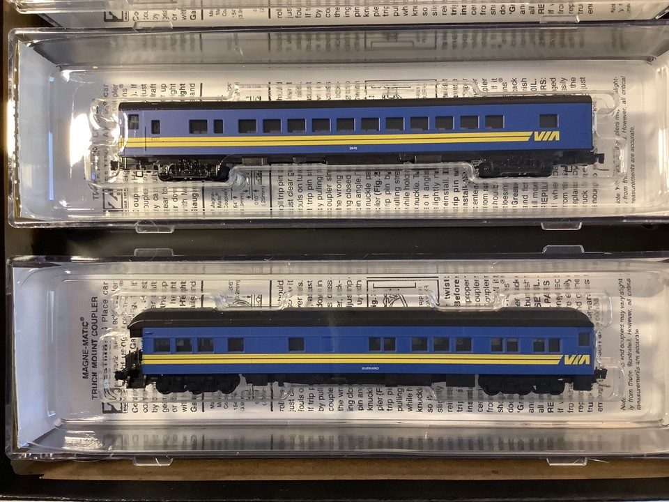 Micro-Trains 994 01 220 Z Scale VIA RAIL 83' Lightweight Passenger Cars ...