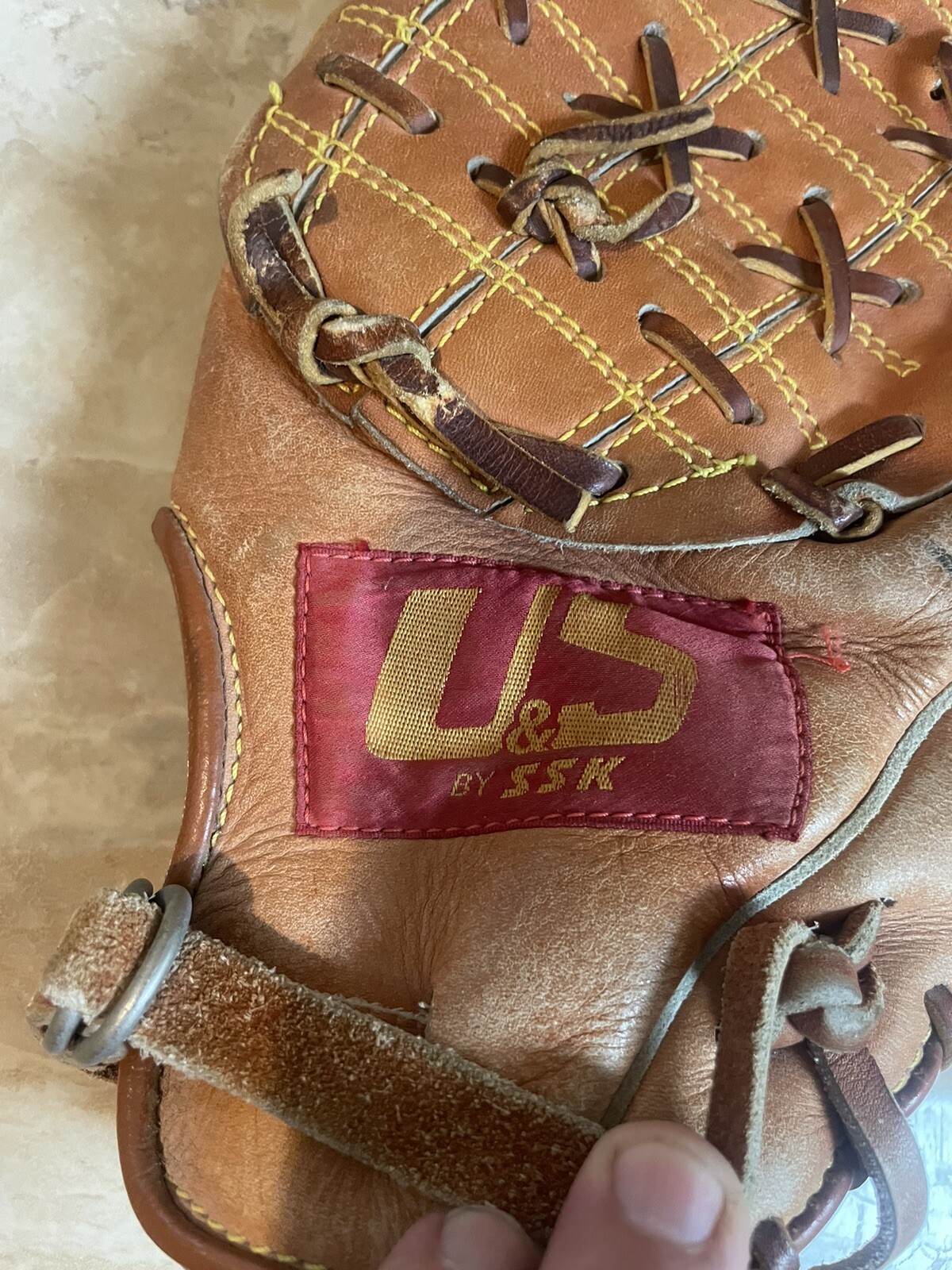 U&S Baseball Glove Dimple Catching Machine USG-90 Leather RHT Used | eBay