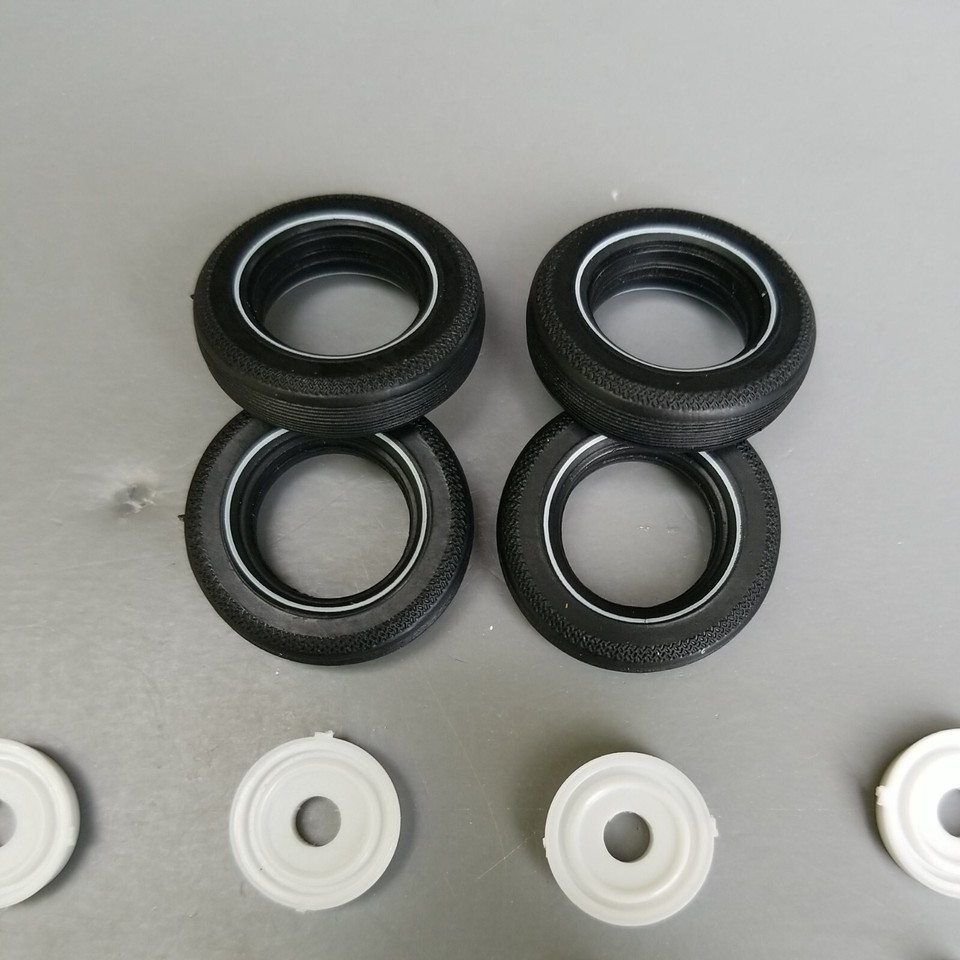 AMT 1/25 1960 CHEVROLET CUSTOM FLEETSIDE PICKUP WHEELS & DOUBLE ...