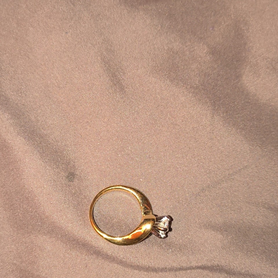 Round Diamond Yellow Gold Engagement Ring | eBay