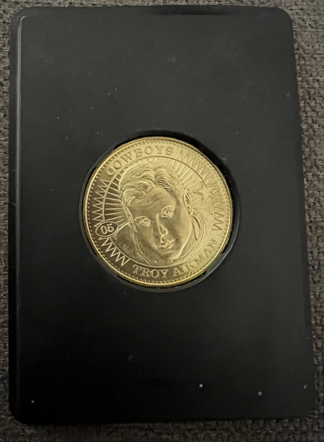 1997 Pinnacle Gold Coin -NFL HOF PLAYERS Troy Aikman DALLAS COWBOYS | eBay