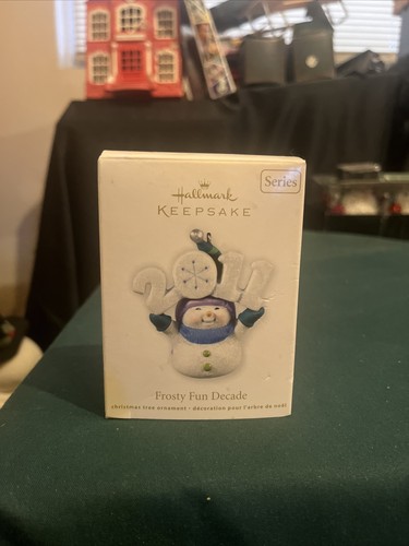 Hallmark Frosty Fun Decade 2011 Snowman Ornament Keepsake | eBay