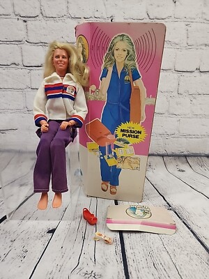 Vintage 1974 Kenner BIONIC WOMAN (JAIME SOMMERS) Action Figure Doll w ...