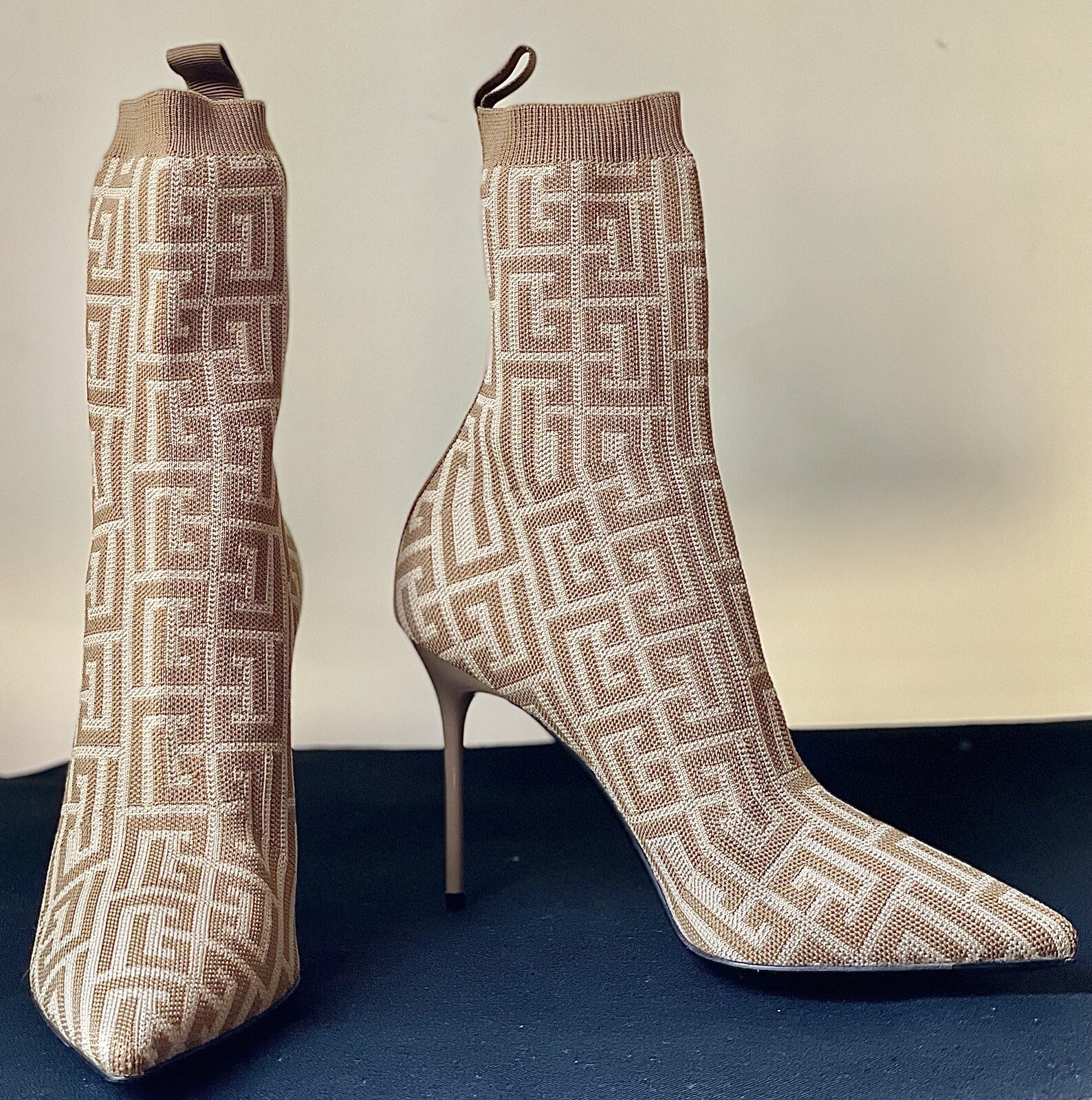 Balmain Skye Monogram Sock Boots In Beige - Gem