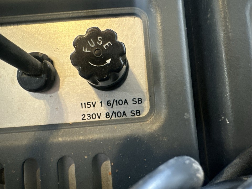 HEWLETT PACKARD HP MODEL 200AB AUDIO OSCILLATOR GENERATOR - Parts or ...