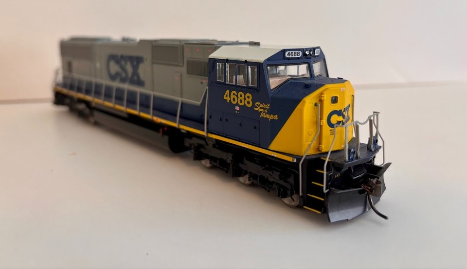 Athearn Genesis CSX SD-70M #4688 "Spirit of Tampa" with DCC/No Sound | eBay