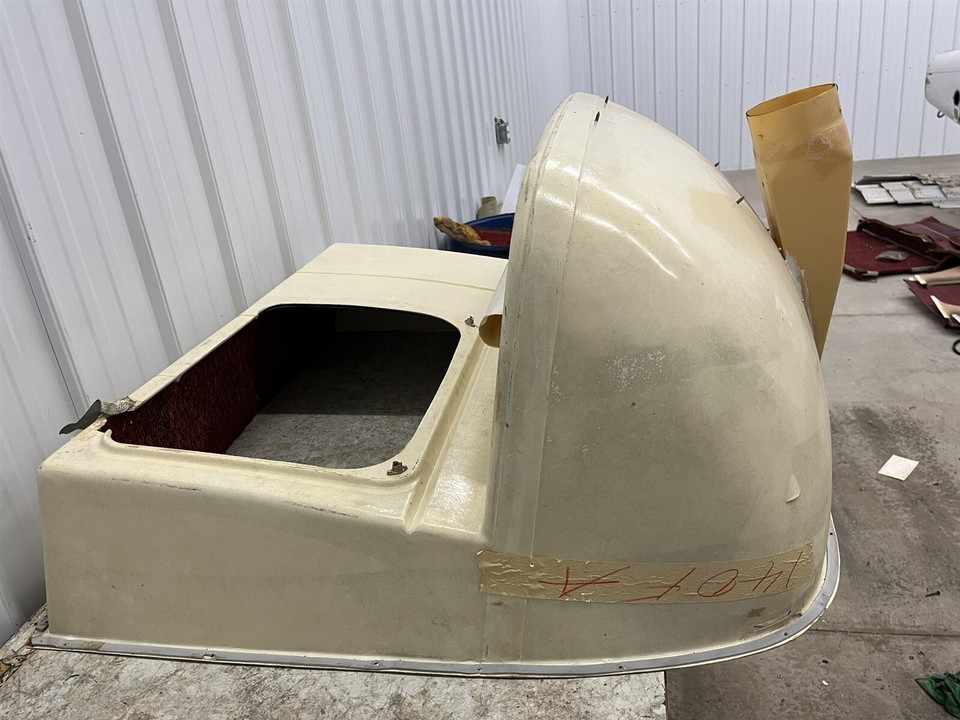 Piper Cherokee PA-28 140 baggage compartment shelf hat rack bulkhead ...