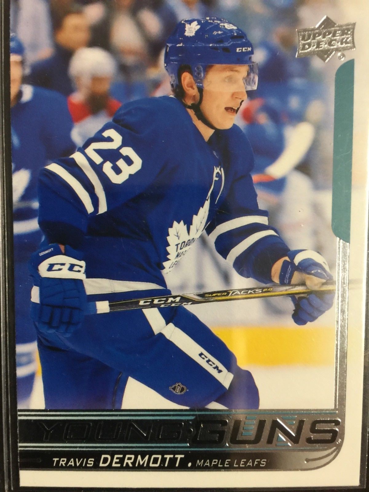2018-19 Upper Deck - Young Guns #228 Travis Dermott (RC) for sale ...