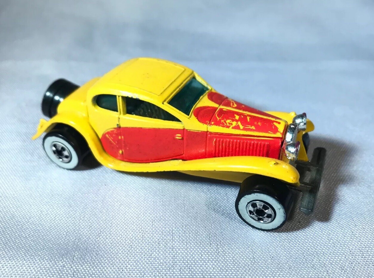RARE Hot Wheels 1937 Bugatti Street Rod Yellow White Wall VINTAGE 1980 ...