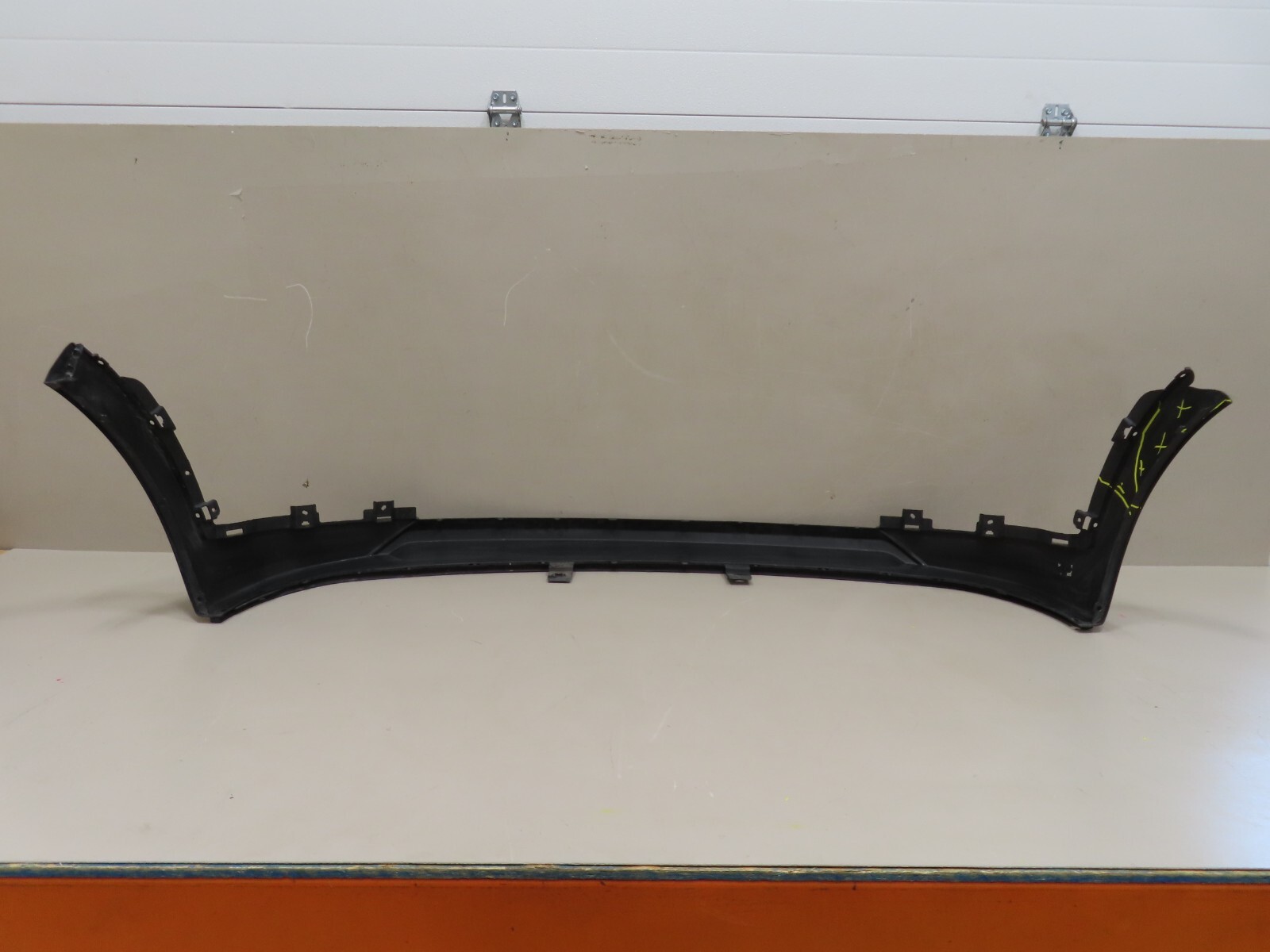 2016-2018 HYUNDAI TUCSON SUV FRONT LOWER BUMPER COVER PANEL OEM 86512 ...