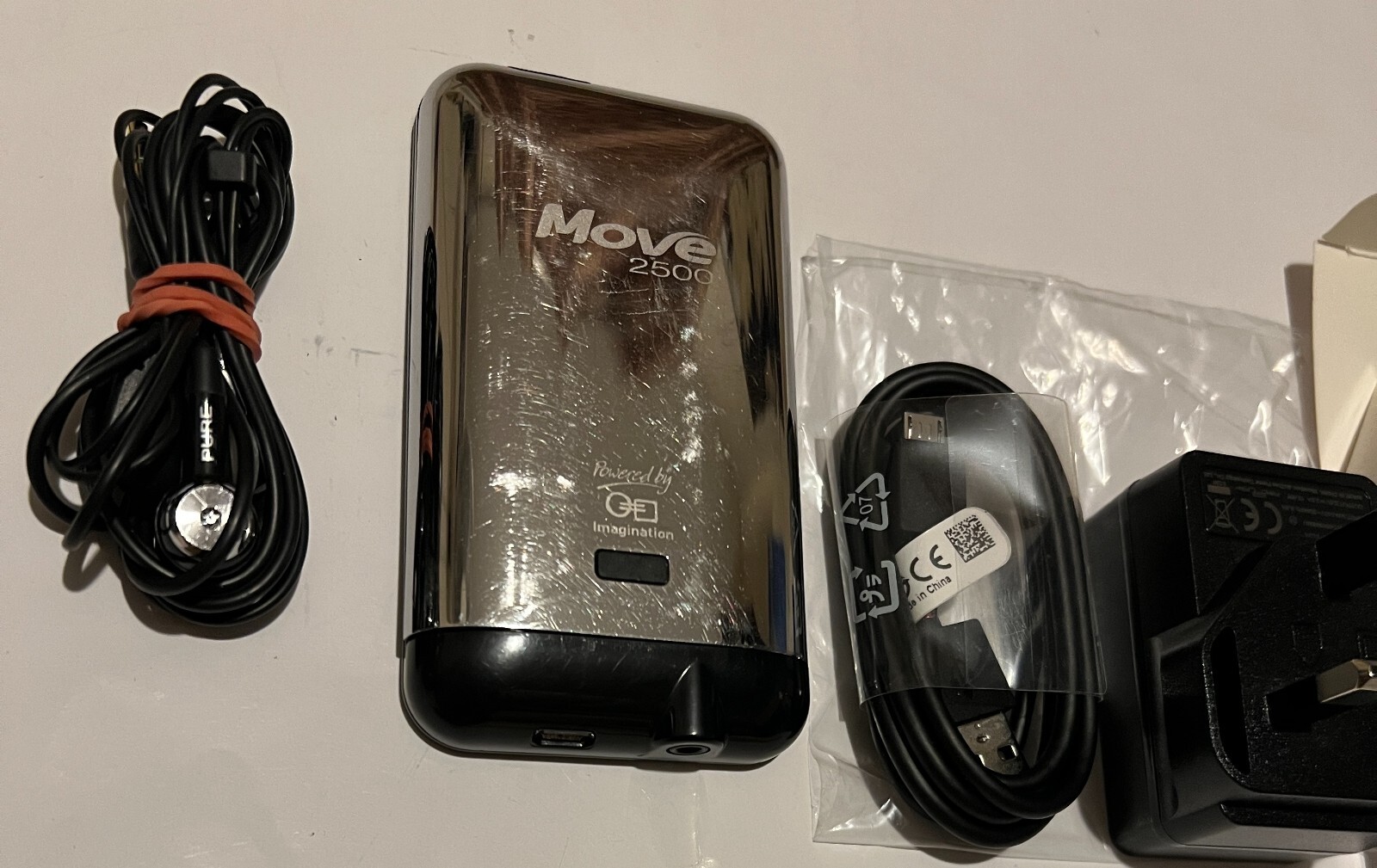 Pure Move 2500 Black DAB/FM Pocket Radio Pure Earphone + Good Condition ...